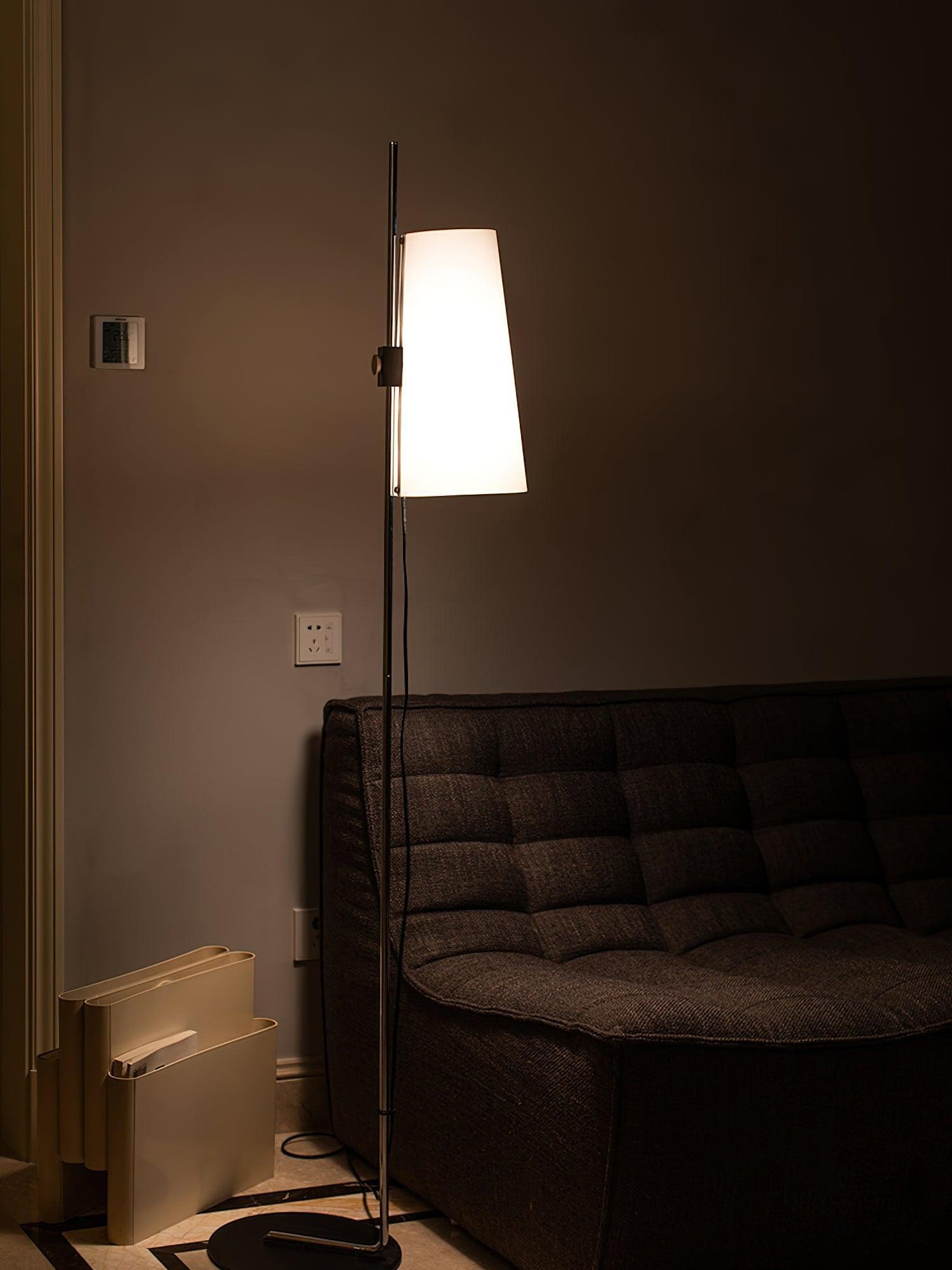 Lupe Floor Lamp | DWHOME
