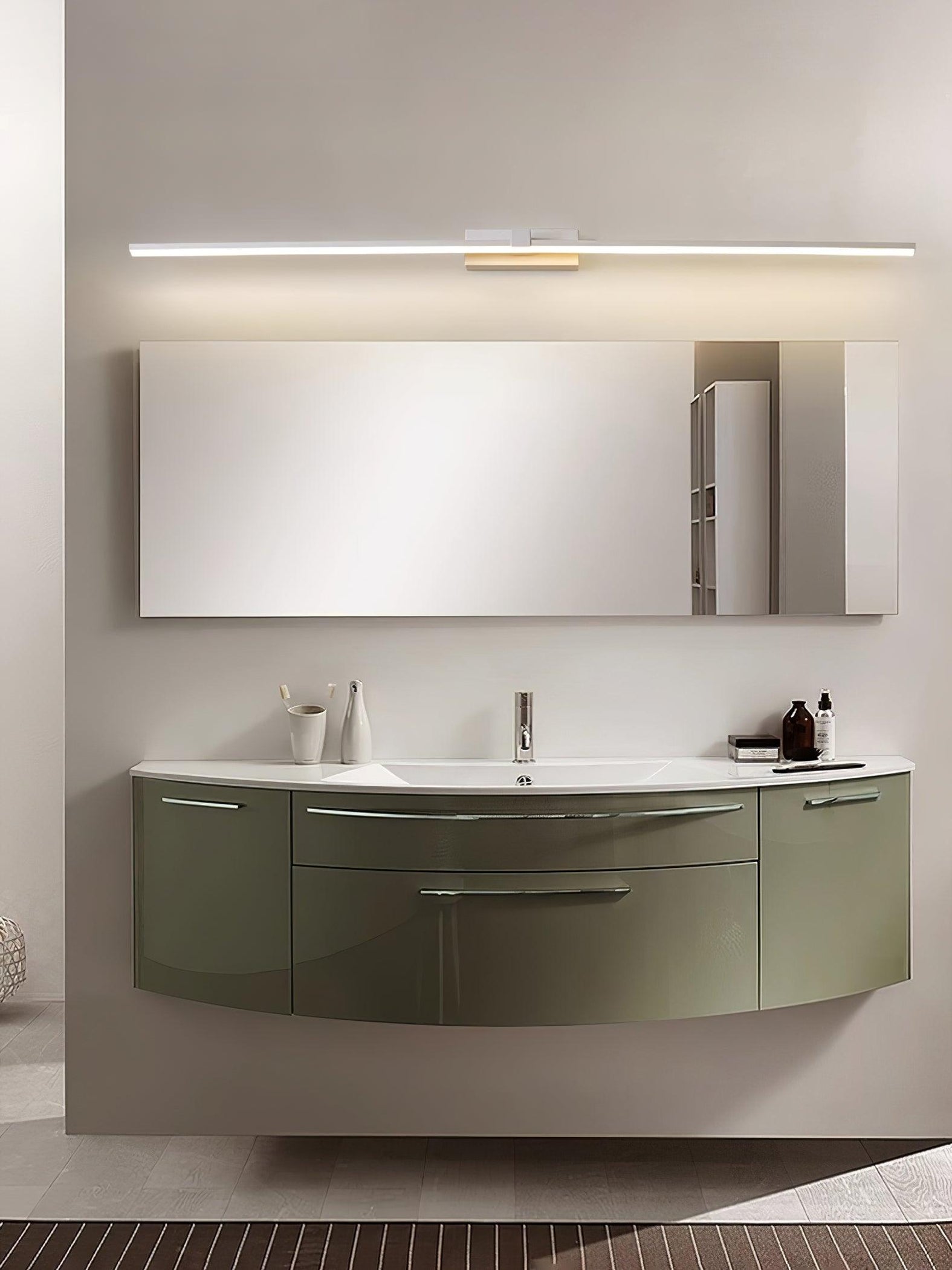 Metal Linear Mirror Wall Light | DWHOME