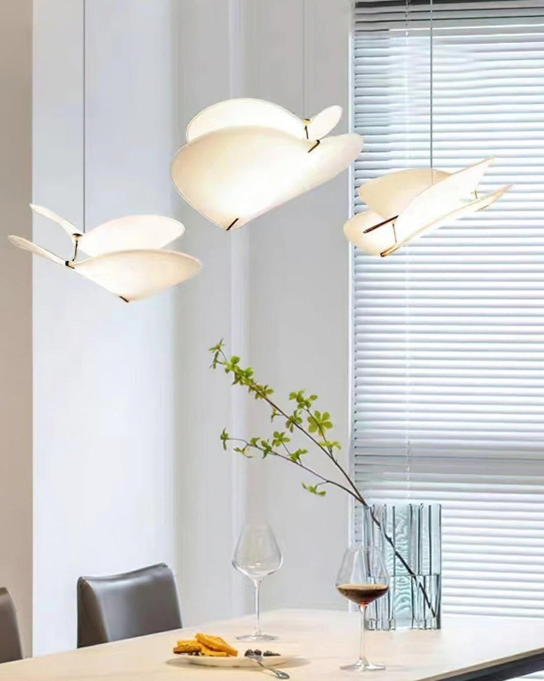 Moth Pendant Lamp | DWHOME