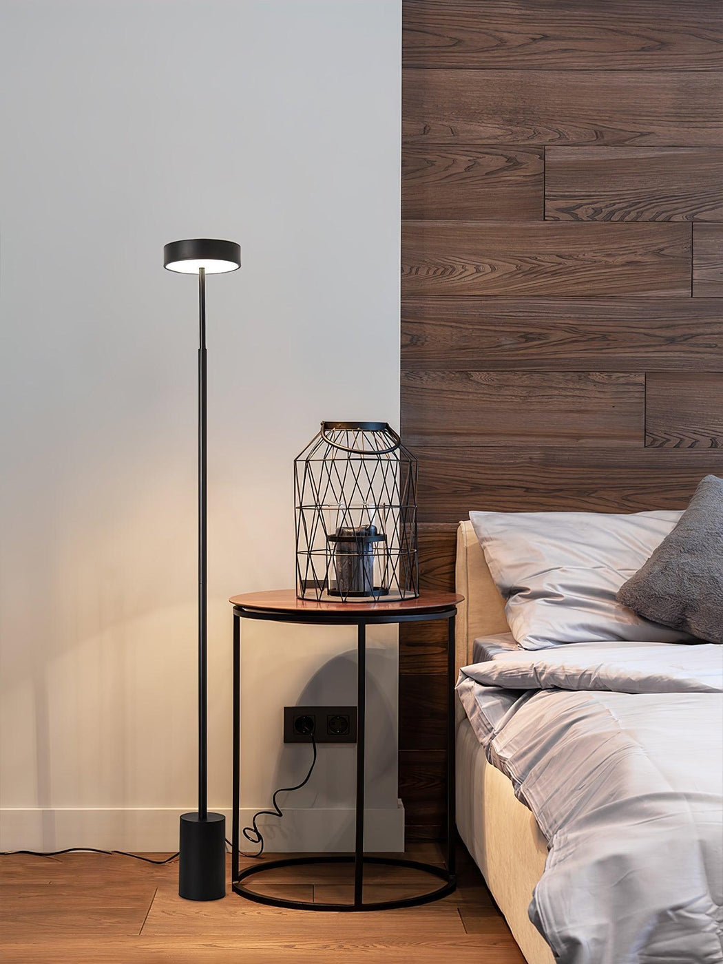 Naya Rotatable Floor Lamp | DWHOME