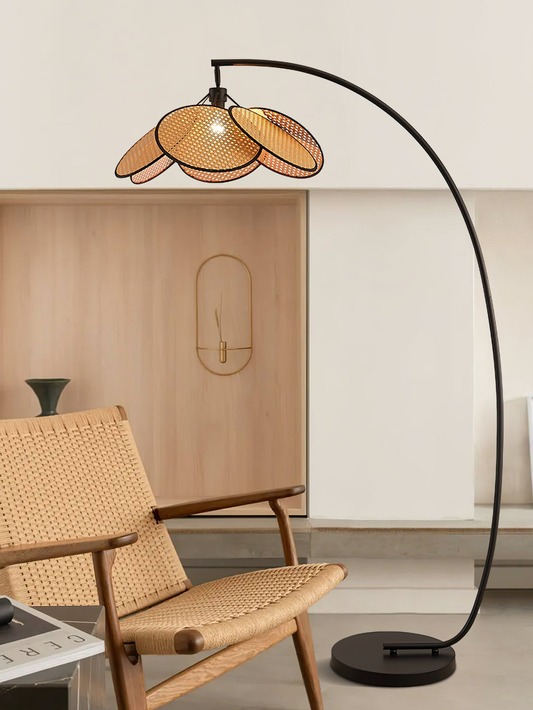 Rattan Bloom Arc Floor Lamp | DWHOME