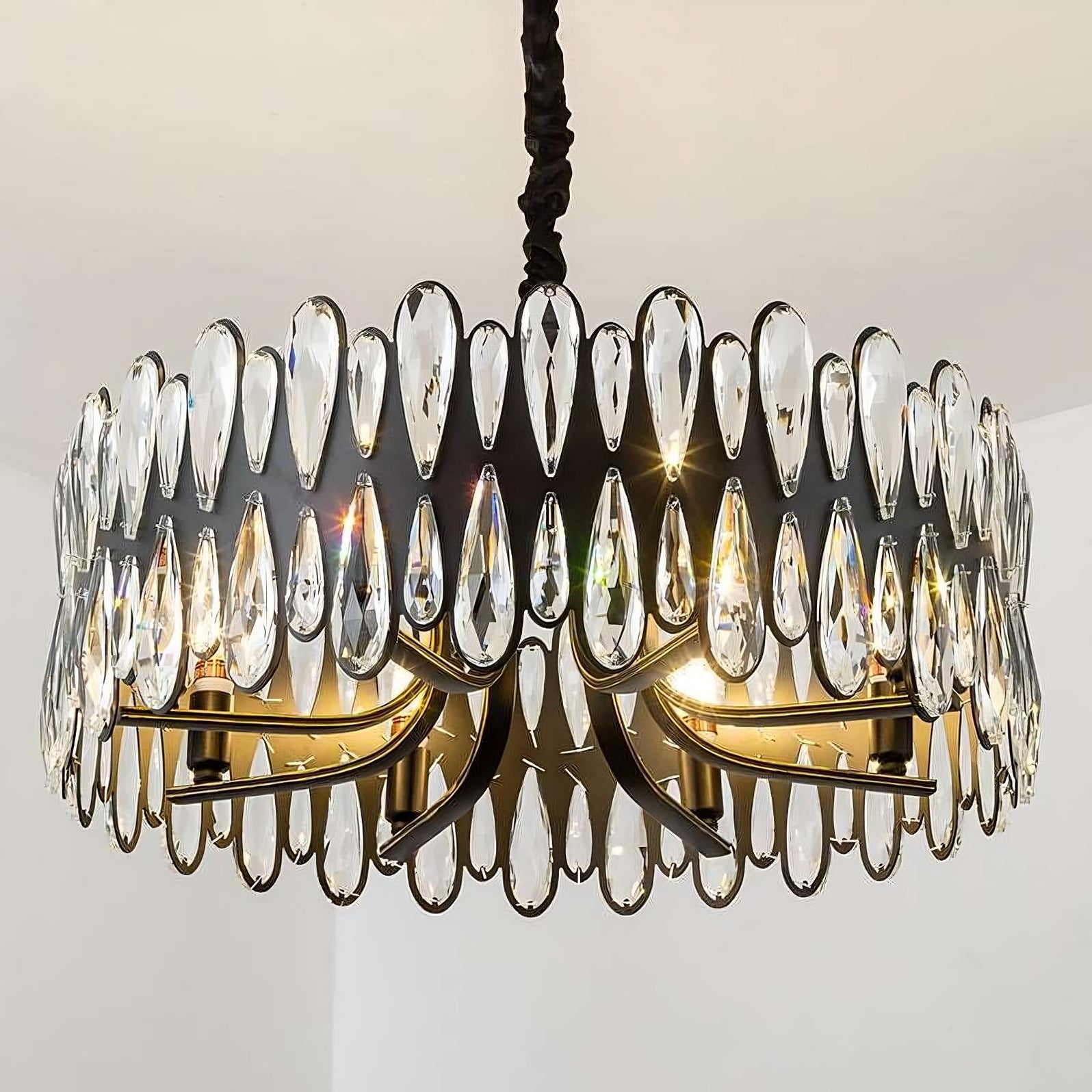 Stacy Richards 30" Modern Chandelier | DWHOME